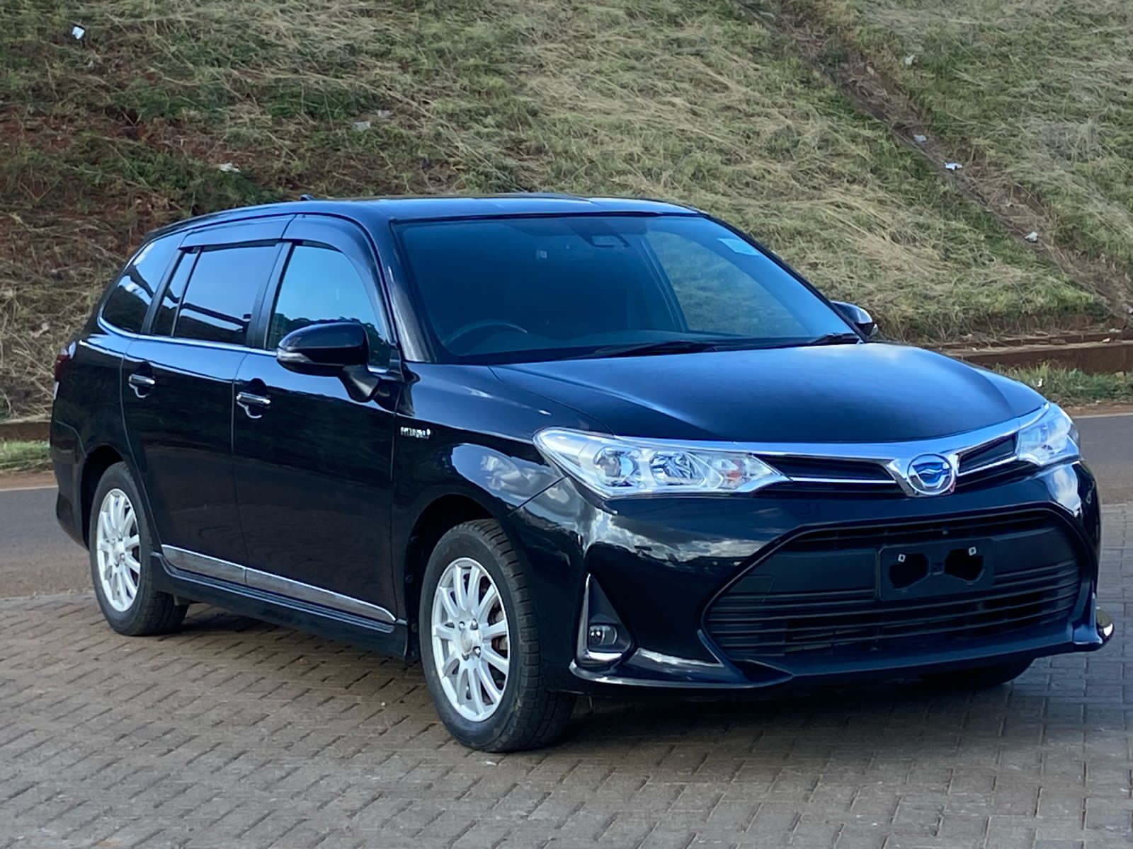 Toyota Fielder WXB Hybrid | Kai & Karo | Car Dealership Kenya | New ...