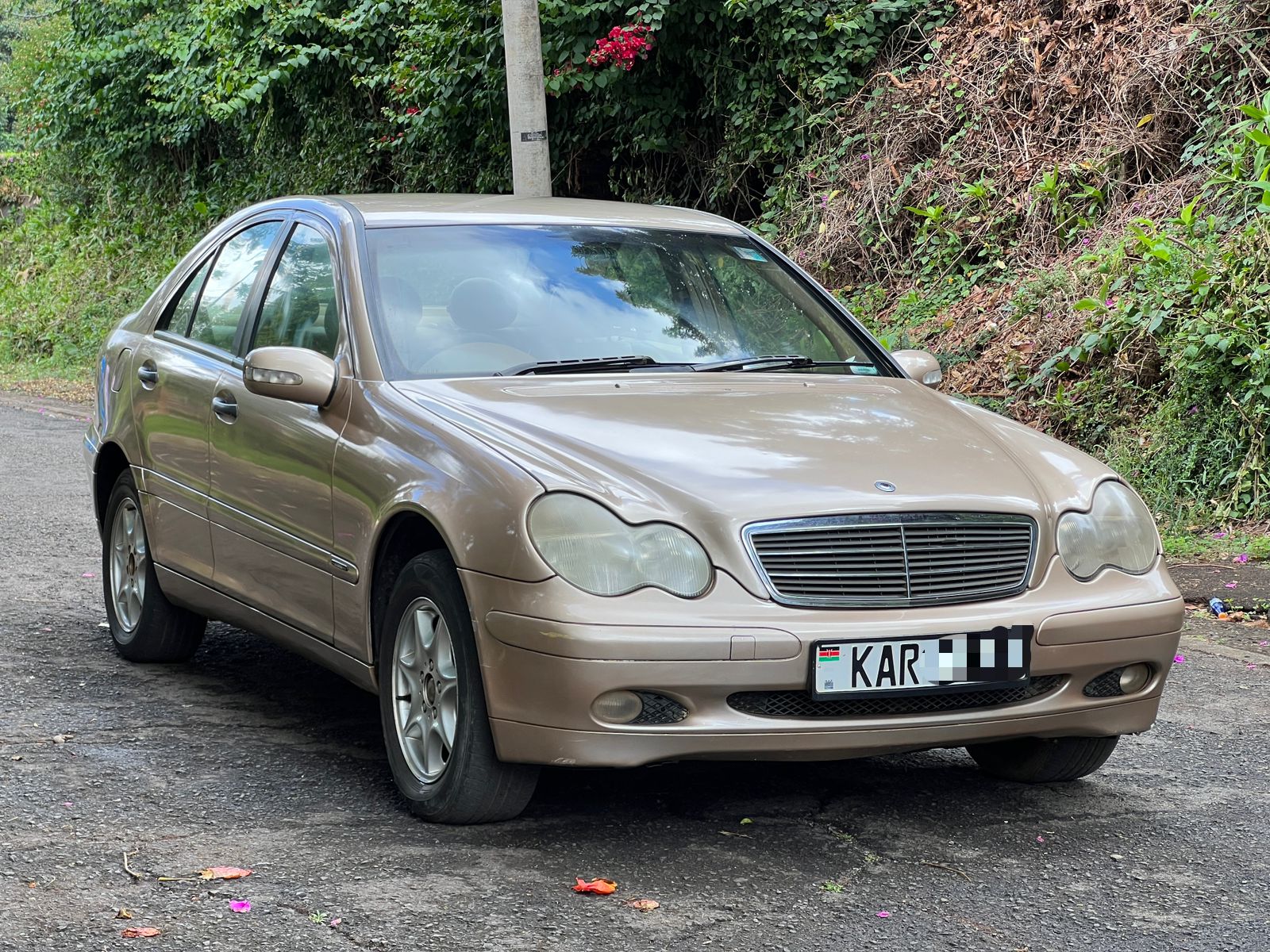 Mercedes Benz C180 'CLASSIC' KOMPRESSOR / MANUAL | Kai & Karo | Car ...