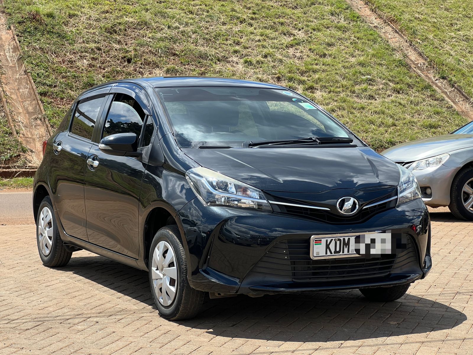 Toyota Vitz | Kai & Karo | Car Dealership Kenya | New & Used Cars for Sale