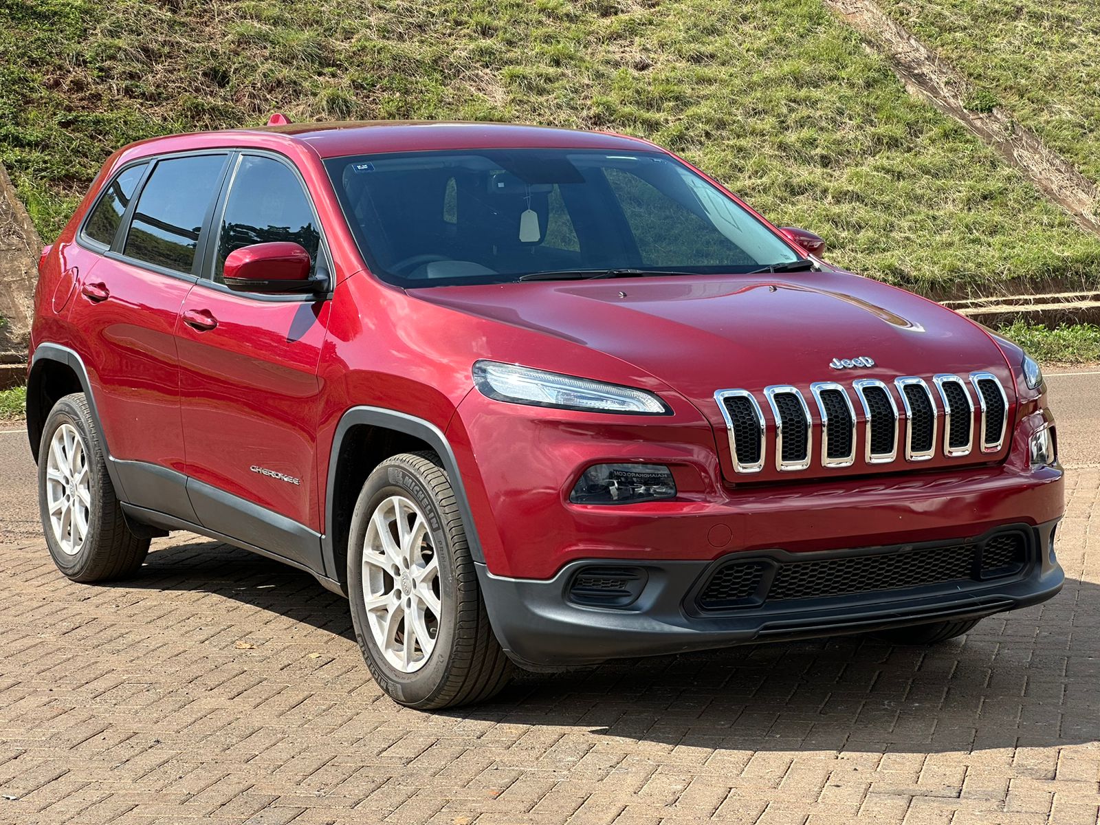 Jeep Cherokee Sport | Kai & Karo | Car Dealership Kenya | New & Used ...