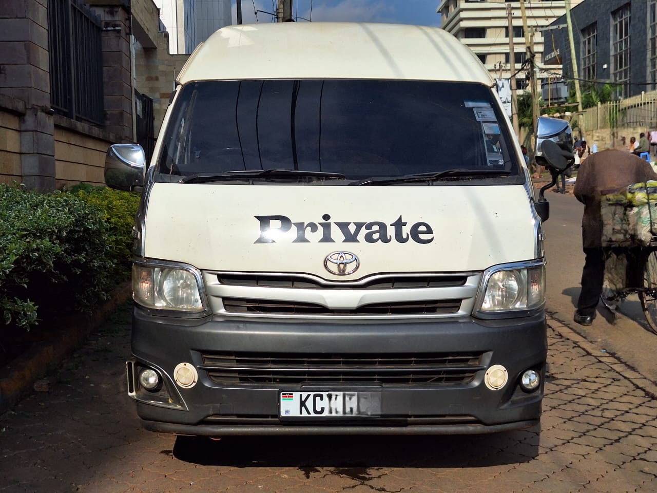 Toyota Hiace | Kai & Karo | Car Dealership Kenya | New & Used Cars for Sale