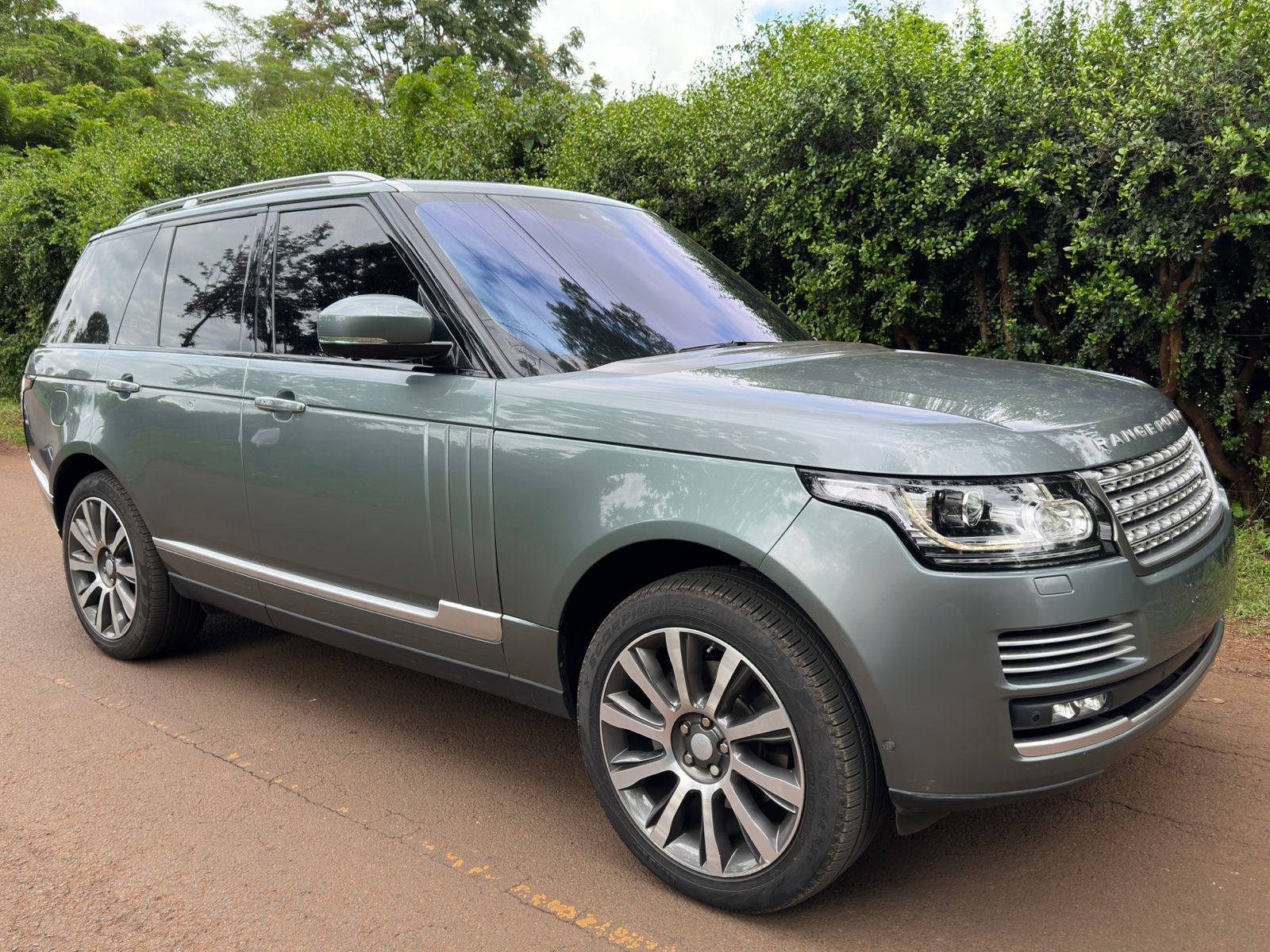 Range Rover Vogue Autobiography | Kai & Karo | Car Dealership Kenya ...