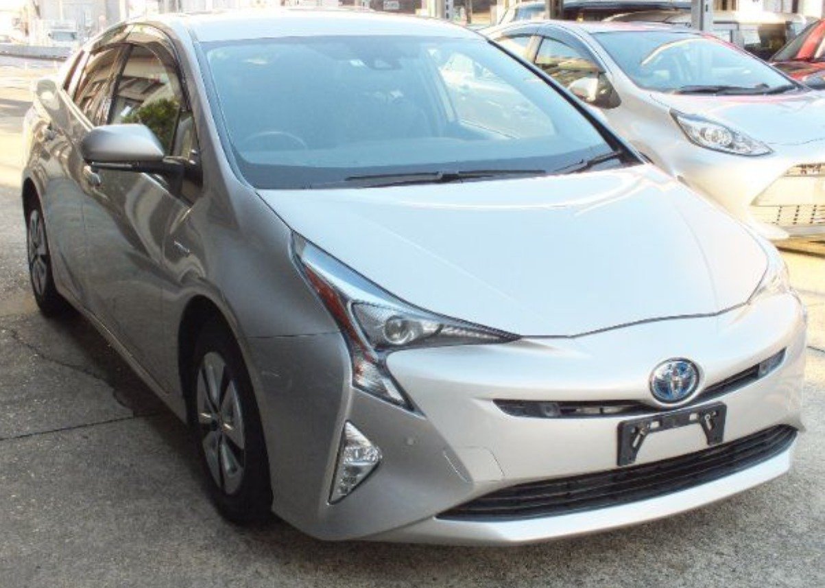 Toyota Prius | Kai & Karo | Car Dealership Kenya | New & Used Cars for Sale