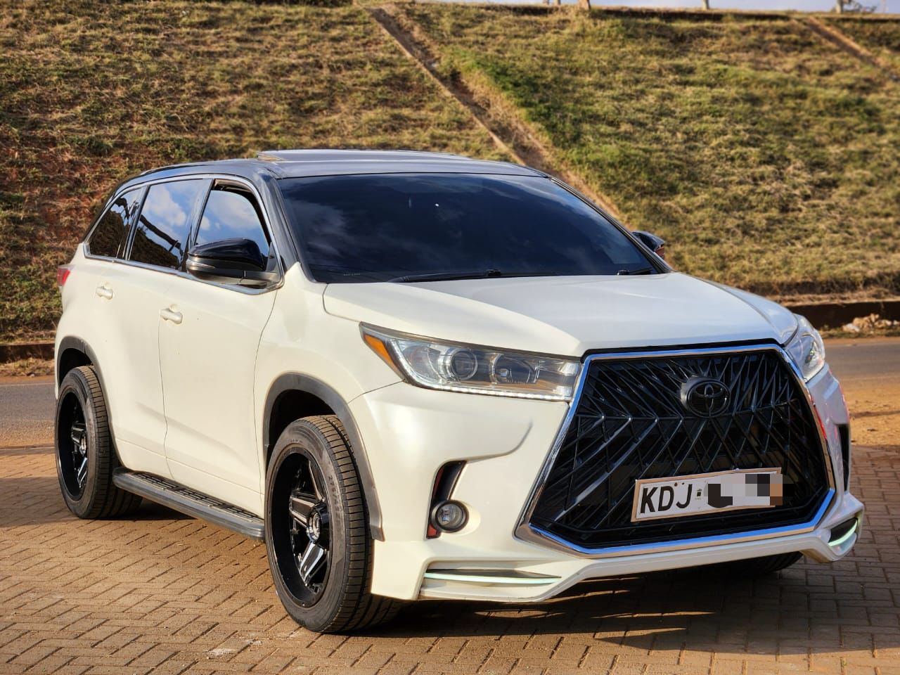 Toyota Kluger | Kai & Karo | Car Dealership Kenya | New & Used Cars for ...