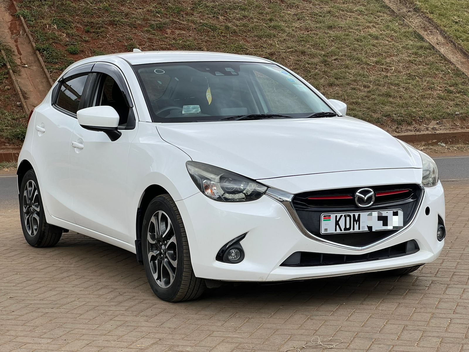 Mazda Demio | Kai & Karo | Car Dealership Kenya | New & Used Cars for Sale